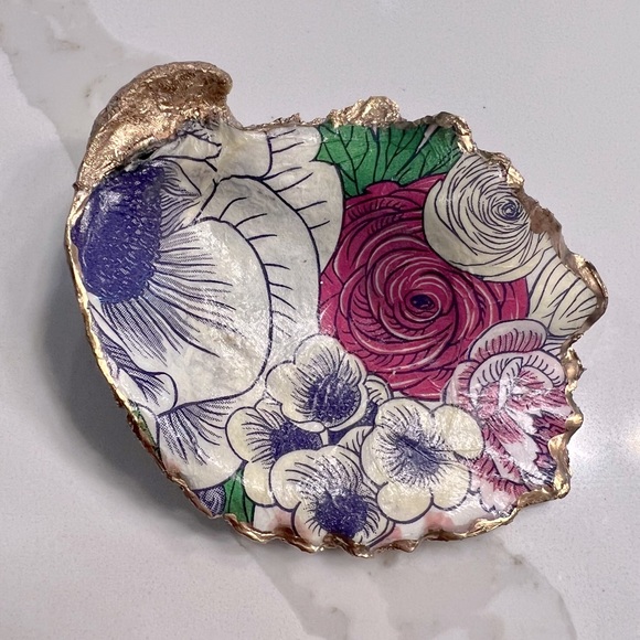 Marcela & Design | Accents | Decorative Oyster Shell | Poshmark